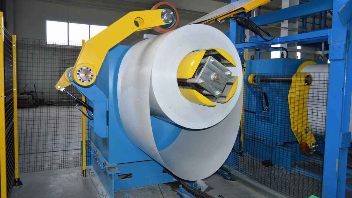 Uncoilers, Automatic Joining Machines, Overlapping Film Application ...